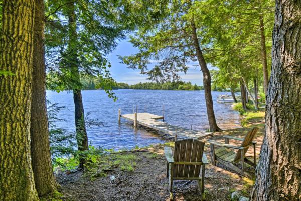 Maine Lakefront Escape: Dock, Watercraft, Fire Pit - Limerick, ME