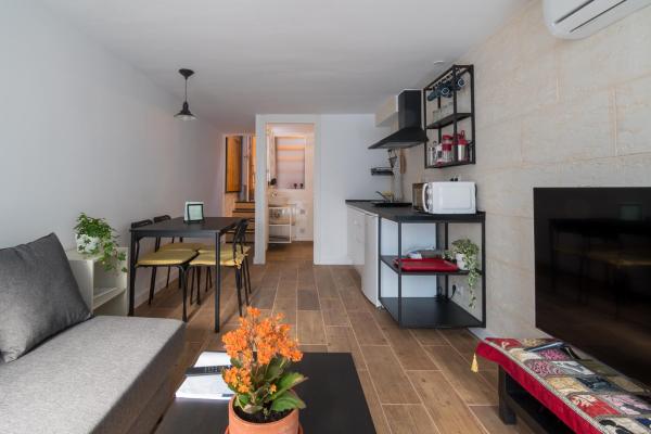 Suite Dúplex Con Terraza Independiente - Móstoles