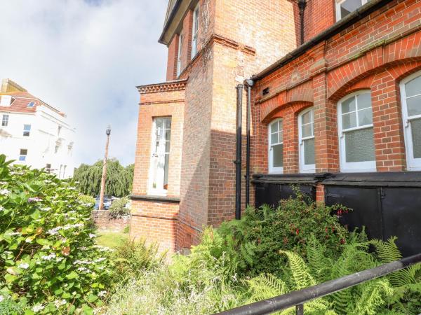 Magpies - Saint Leonards