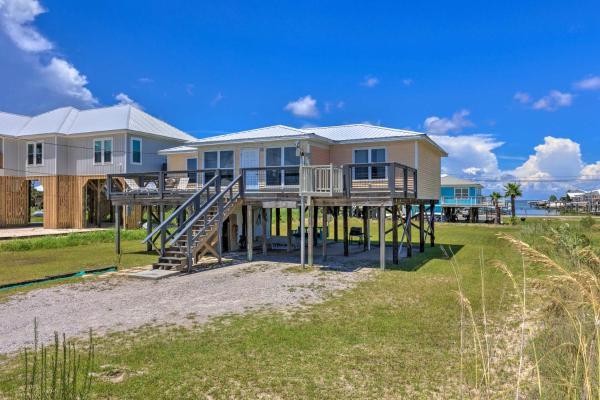 Lovely Dauphin Island Cottage With Deck And Gulf Views - Dauphin Island, AL