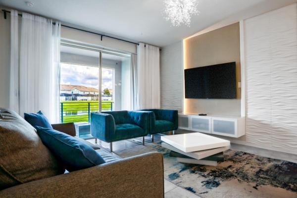 Paradox Playhouse - Orlando, FL