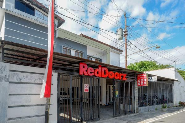 Reddoorz @ Kratonan Solo - Surakarta