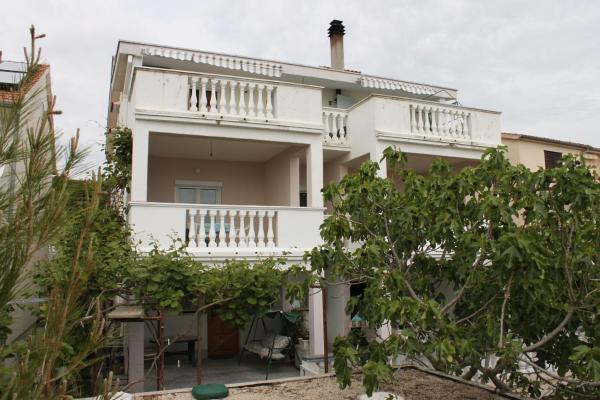 Apartments With Parking Space Sveti Petar, Biograd - 6175 - Sukošan