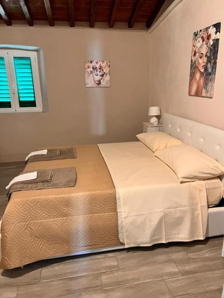 Chianti Chic - Radda in Chianti