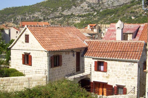 Apartments With Parking Spaces Komiza, Vis - 9247 - Komiža