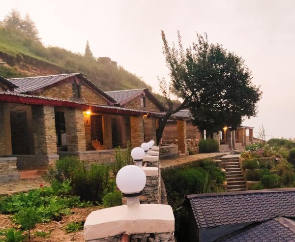 Meraki Huts - Devprayag