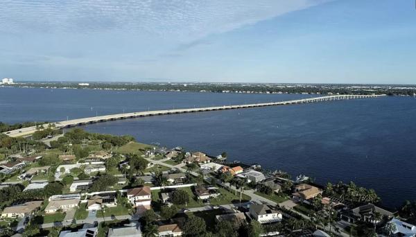 The Oasis - Fort Myers