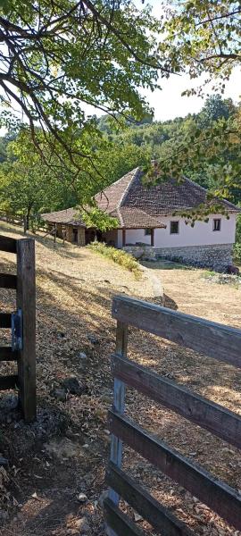 Poljoprivredno Turističko Domaćinstvo Degurić - Valjevo