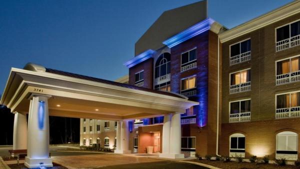 Holiday Inn Express Hotel Raleigh Southwest By Ihg - Cary, NC