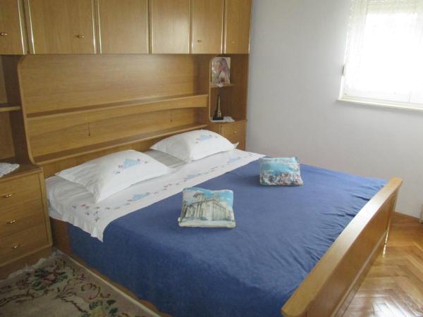 Apartments With Wifi Split - 12575 - Split