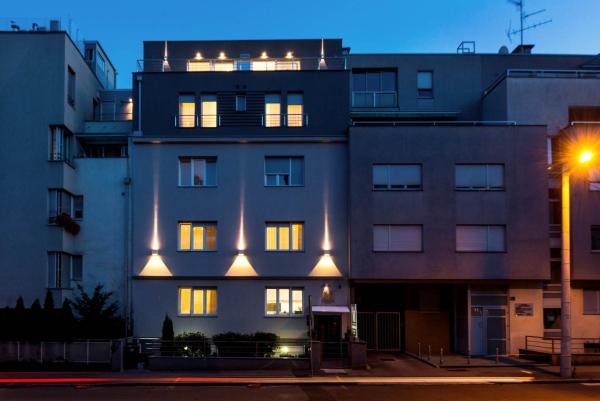 Apartments And Rooms With Wifi Zagreb - 14675 - Zagreb