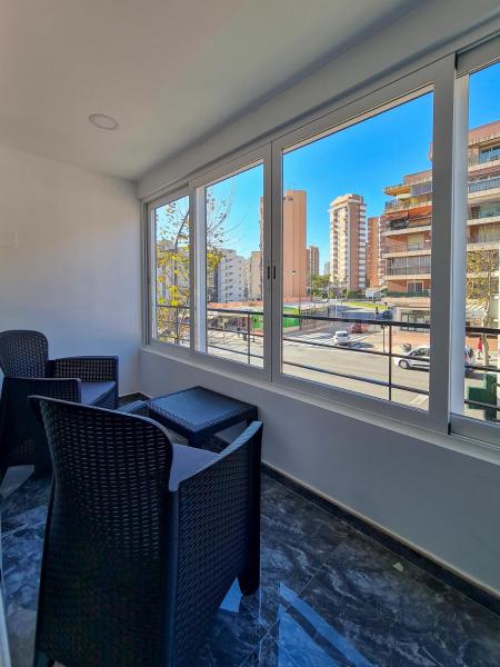 Modern Apartment Right In The Heart Of Benidorm - Benidorm