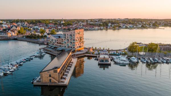 Slottsholmen Hotell Och Restaurang - Västervik