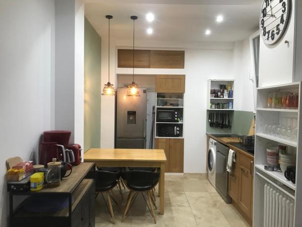 Très Bel Appartement T3 Proche Place Castellane Avec Vue Et 2 Chambres - Allauch