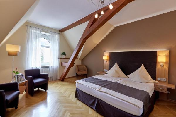 Double Room With Balcony - Hotel "Sankt Maximilian" - Bernkastel-Kues