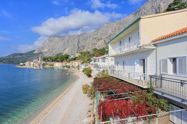 Apartments By The Sea Drasnice, Makarska - 2644 - Drvenik