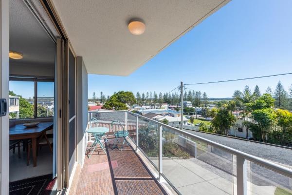 Yamba Towers 1 - Ljhooker Yamba - Yamba