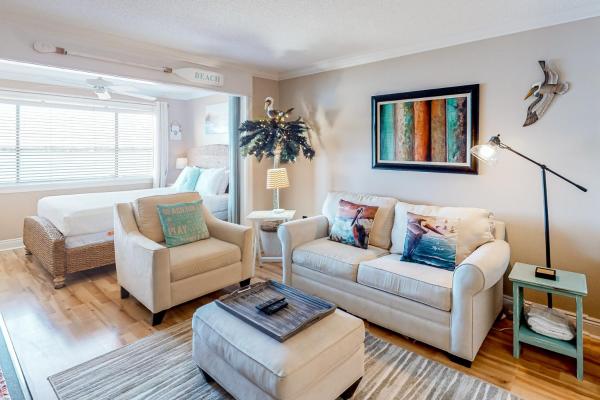Sunset Harbor Palms 1-311 - Pensacola Beach, FL