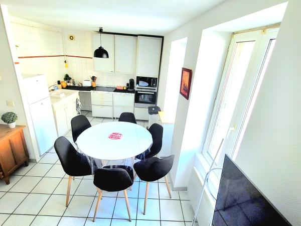 Appartement 2 Chambres Centre Ville Au Calme - Drôme
