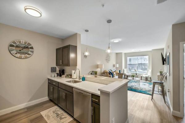 Cozy King Bed-free Parking! Easy Ride To Nyc - Elm Park - Staten Island NY