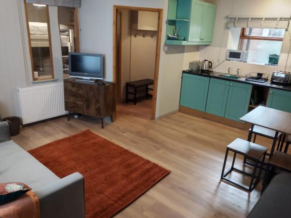 Self Contained Flat In Llanfyllin Powys - Welshpool