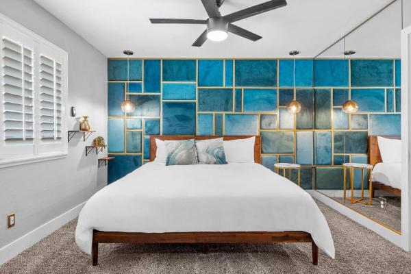 4bdrm 2 Bath Pool Close To Strip Conventions - Las Vegas, NV