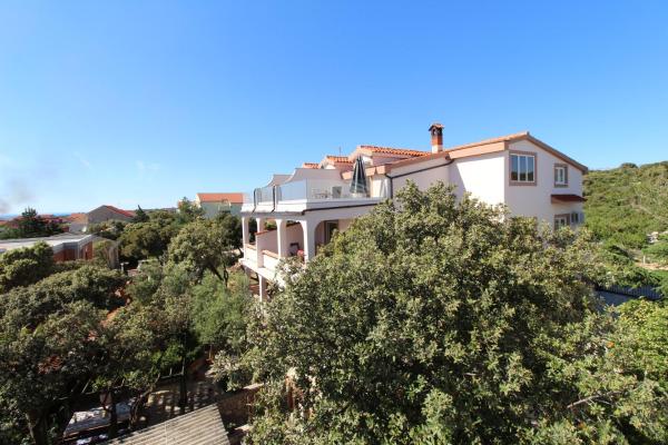 Apartment Karas A1 On The First Floor - Novalja