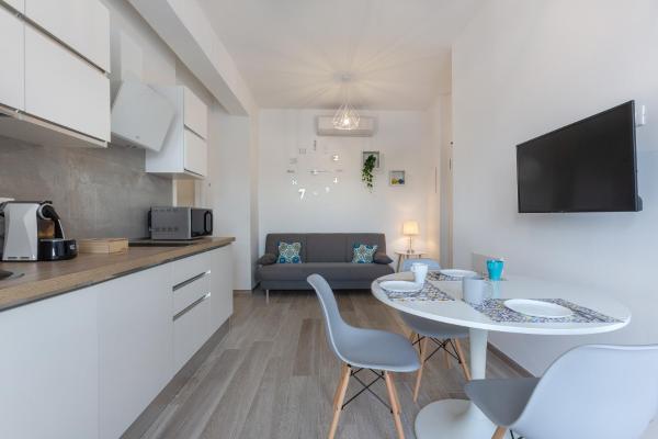 Guesthost - Tecnopolo Bologna Apartment - Bologna