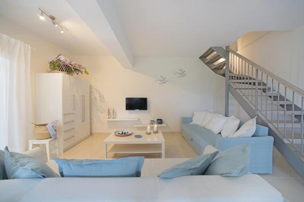 Maria Villa... Like Your Home - Greece