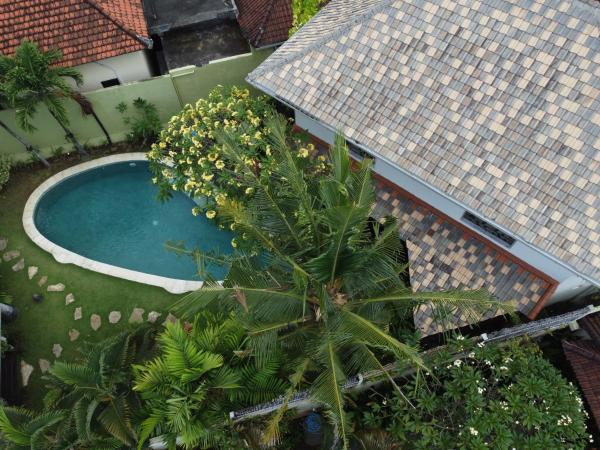 Villa Noretsy - Seminyak