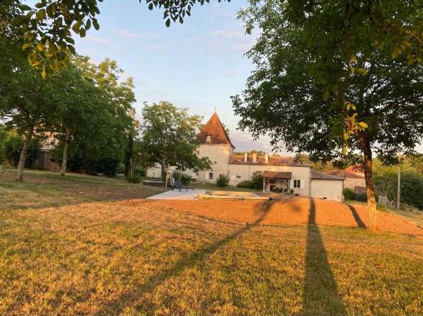 Clos Du Palens Agen - Que Des Amis, Que Du Bonheur - Villeneuve-sur-Lot