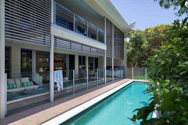 Yaroomba Beach House - Coolum Beach