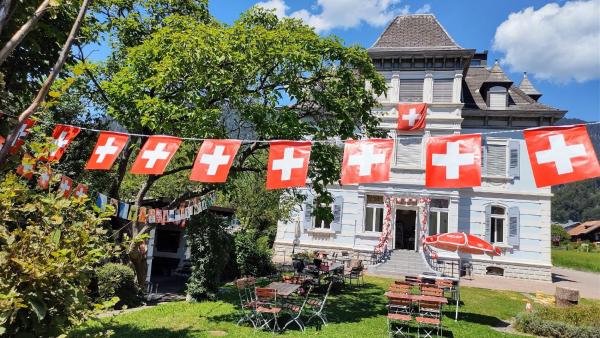 Adventure Hostel Interlaken - Interlaken