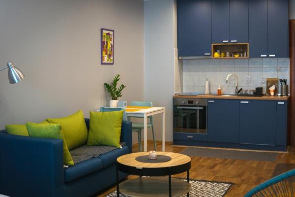 Boulevard Studio Apartment - Novi Sad