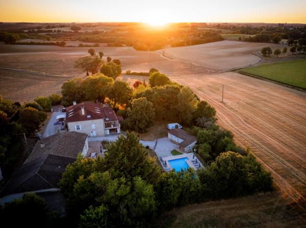 Le Petit Bleu Chambre D'hôtes - Moissac