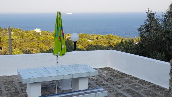 Villa Biagio 1945 - Doppio Terrazzo Panoramico Vista Mare Immersa Nella Natura Con Parco Giochi - Tricase