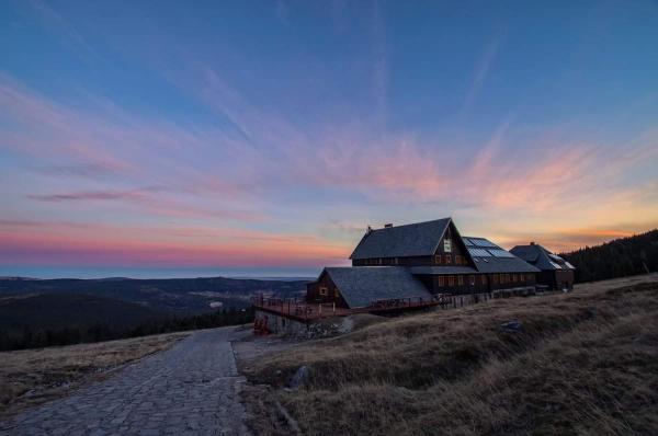 Schronisko Pttk Hala Szrenicka - Špindlerův Mlýn