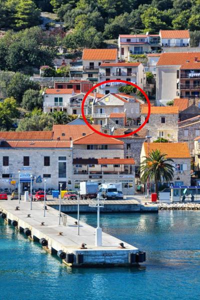 Apartments By The Sea Vis - 15926 - Vis