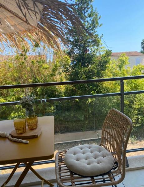 Superbe Studio + Terrasse Entre Cannes & Antibes - Golfe-Juan