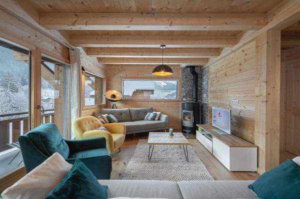 Quatre Sam - Chalet - Bo Immobilier- Châtel - Remises Sur Les Forfaits De Skis Châtel Ou Portes Du Soleil - Abondance