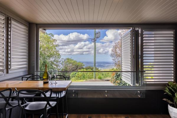 Luxury Hinterland Retreat - Family Suite With Hinterland And Ocean Views - Mapleton