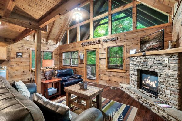 Distilled Memories - Gatlinburg, TN