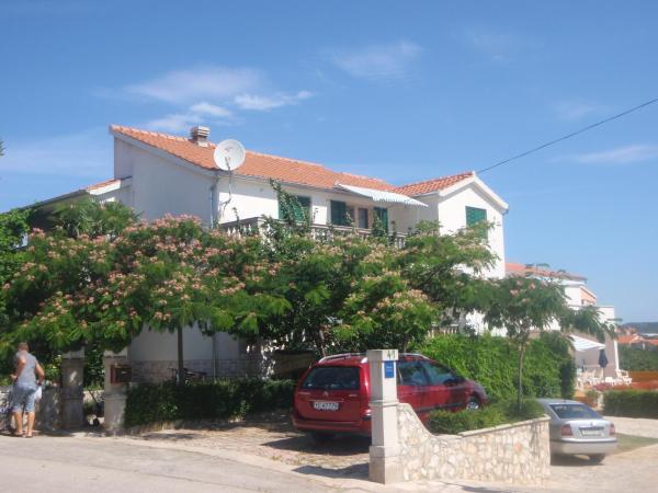 Apartments With A Parking Space Vodice - 17155 - Dalmácia