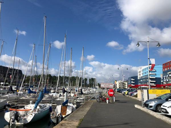 Soleil Et Bateau - Courseulles-sur-Mer