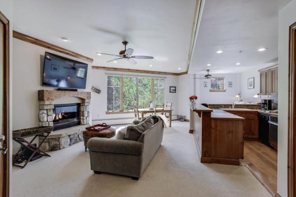 Spacious Studio Condo With Lift View At Elkhorn Lodge - Beaver Creek, CO