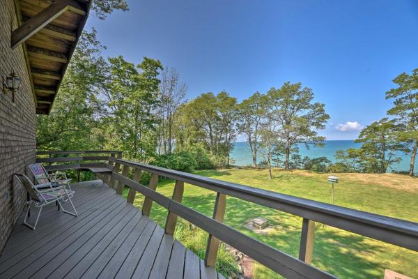 Brocton Escape Skiing, Snowtubing, Hiking! - Lake Erie State Park, Brocton