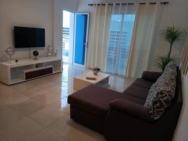 New, Modern, And Cozy 3 Bedroom Apartment. - Cape Verde