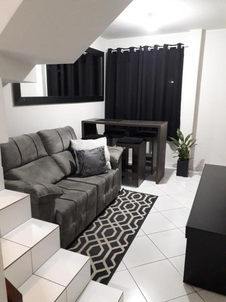 Triplex Ideal Para Grupos. Acomoda Mais De 20. - Curitiba
