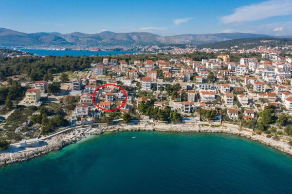 Apartments By The Sea Rastici, Ciovo - 19246 - Okrug Gornji