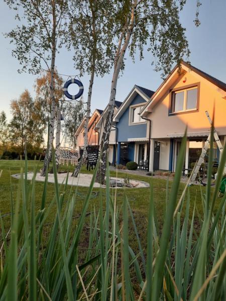 Domki Kapitańskie Lubiatowo Z Sauną I Balią Z Jacuzzi - Polnische Ostsee